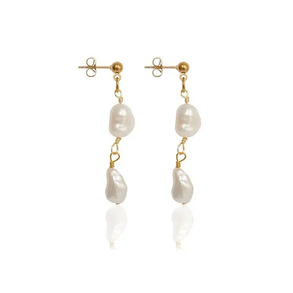 A WEATHERED PENNY Blair Pearl Studs - Gold