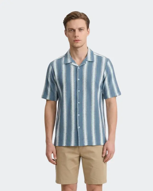 VUSTRA Coastal Breeze Zigzag Stripe Shirt - Blue