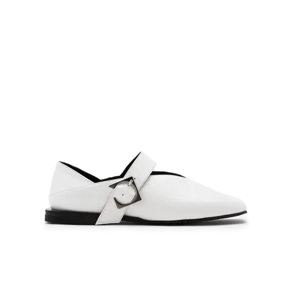 ILVI Vekda Patent Leather Loafer - White