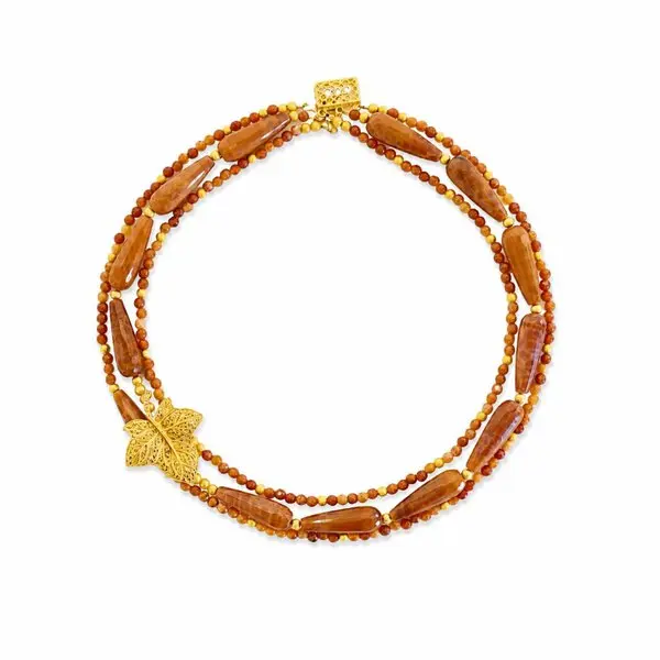 Way To Chic Brown / Gold Agate Necklace With Delicate Brooch To The Side - Brown/gold