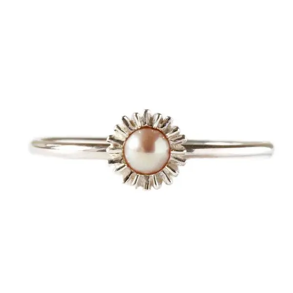 LEE RENEE Dahlia Bud Freshwater Pearl Ring - Silver