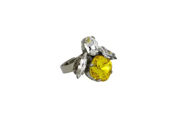 VICKISARGE The Bee Ring In Platinum - Yellow