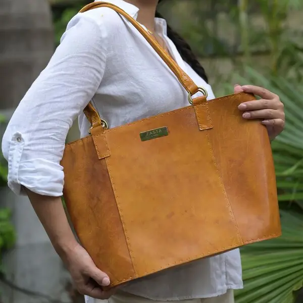 ZASTASTUDIO Gold Shield Bag - Brown