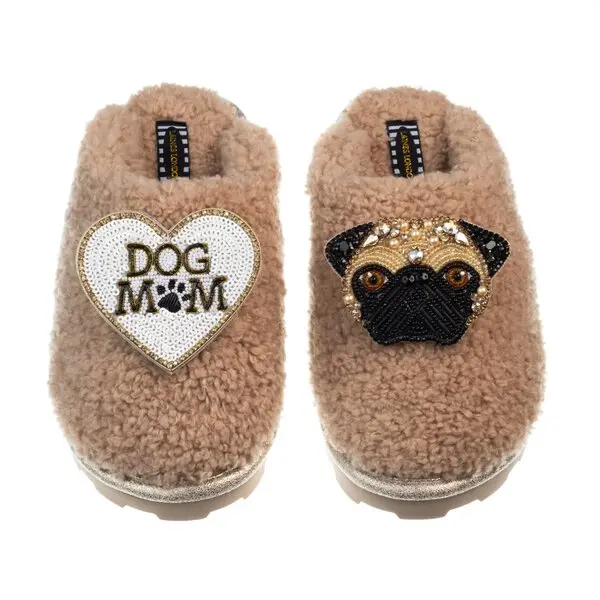 LAINES LONDON Teddy Closed Toe Slippers With Franki The Fawn Pug & Dog Mum / Mom Brooches Toffee - Brown