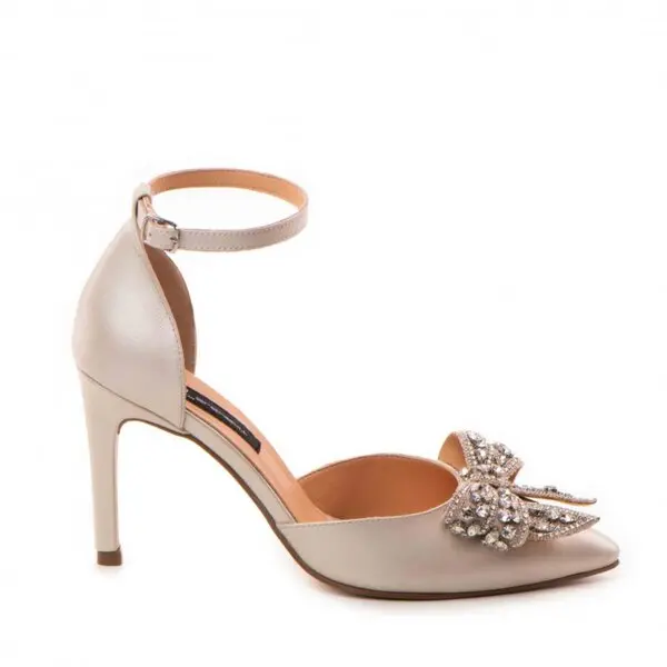 THE 5TH ELEMENT Neutrals Pearl Ivory Crystal Bow Stiletto - White