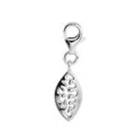 LUCY QUARTERMAINE Oval Wave Charm - Silver