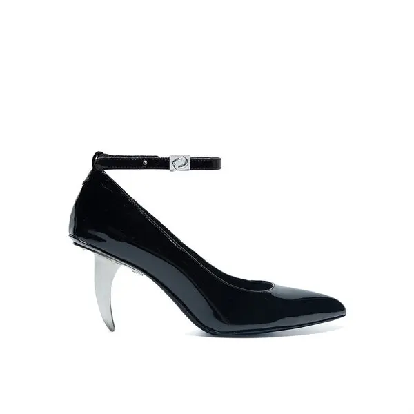 RIVERPEACE.CO Rlogo Pointed-toe Blade High Heels - Black