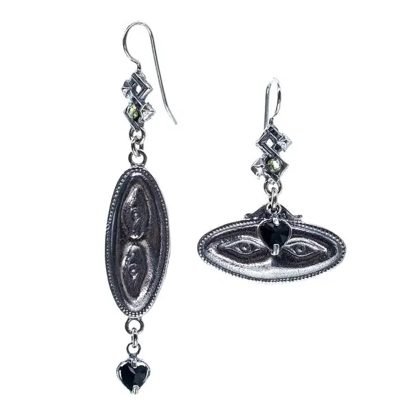 GEM KINGDOM Silver / Black Ex Voto Eye Symbol Earrings - Silver/black