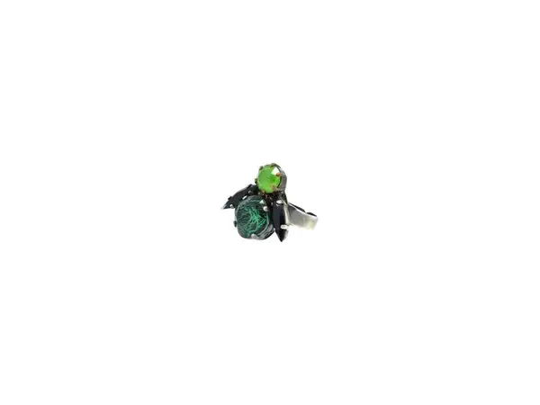 VICKISARGE The Spooky Bee Ring In Oxidised Silver - Green
