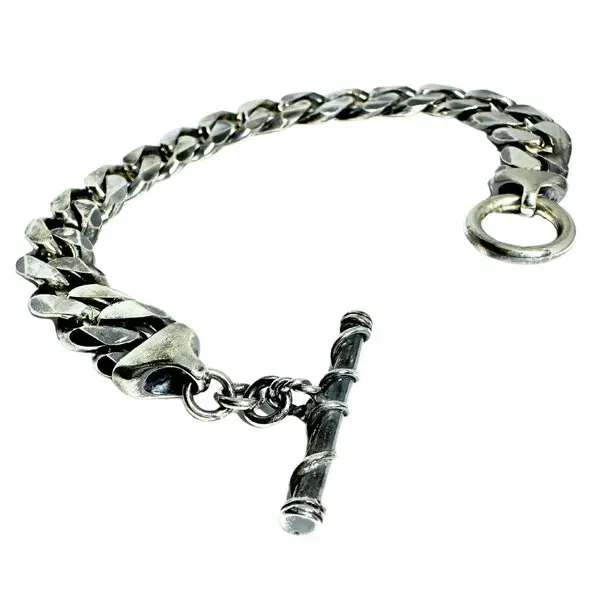 TG-JEWELLERY BY TAMARA GERVASIO Silver / Black ’s Sterling Silver Curb Flat Chain Bracelet With Twisted T-bar Clasp - Silver/black