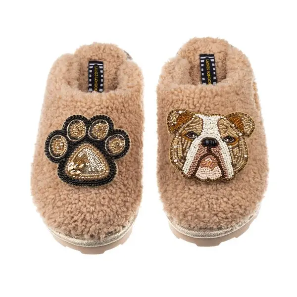 LAINES LONDON Teddy Towelling Closed Toe Slippers With Mr Beefy Bulldog & Paw Brooch Toffee - Brown