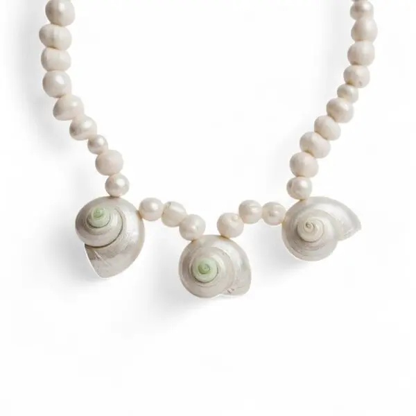 MARTINA ROZENBERG SMIRA JEWELRY Neutrals Shell Pearl Necklace - Yellow
