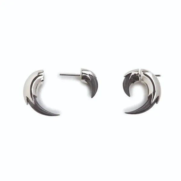 KASUN LONDON Small Vampire Claw Earrings - Silver