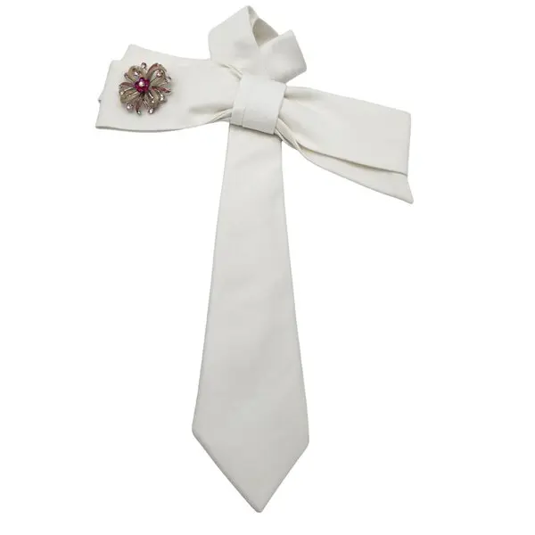 NANDANIE Neutrals Grace Bowtie-brooch Edition Blush Petal Bloom