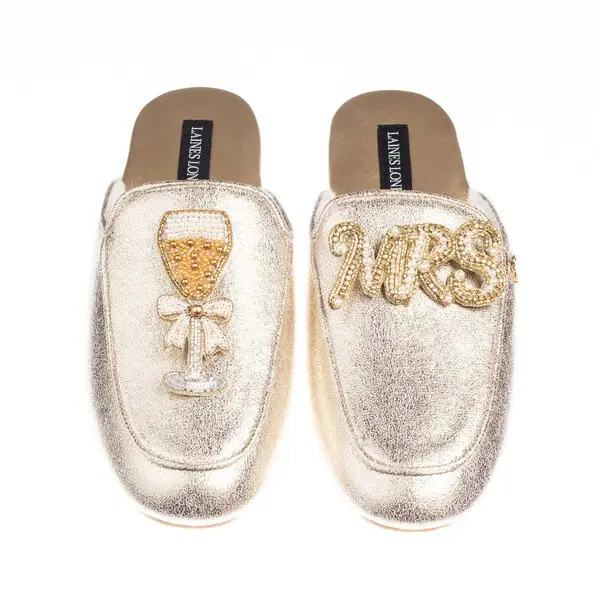 LAINES LONDON Classic Mules With Mrs & Champagne Brooches - Gold