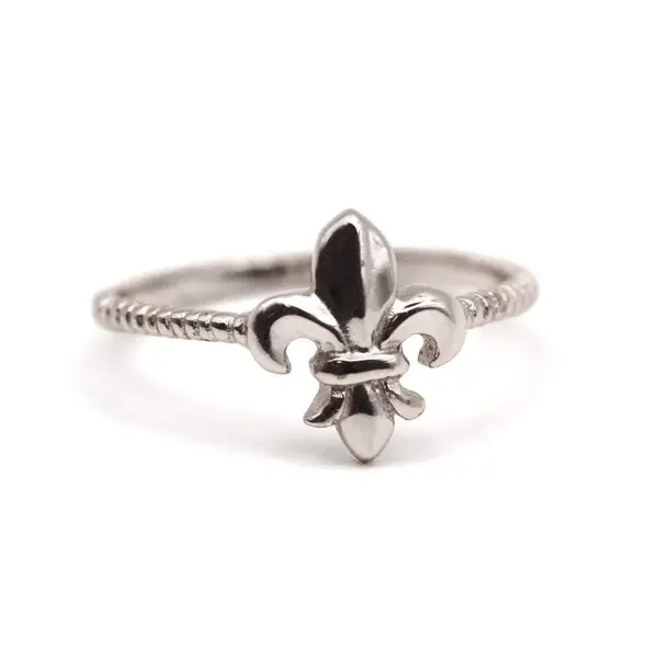 VICSTONENYC FINE JEWELRY Antique Fleur De Lis Solid Gold Ring - White