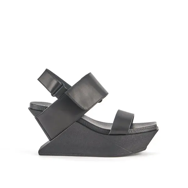 United Nude Delta Wedge Sandal - Black