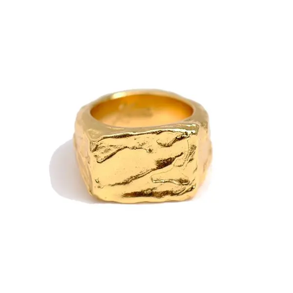 KRRUSH Kaomi Molten Rectangular Signet Ring - Gold