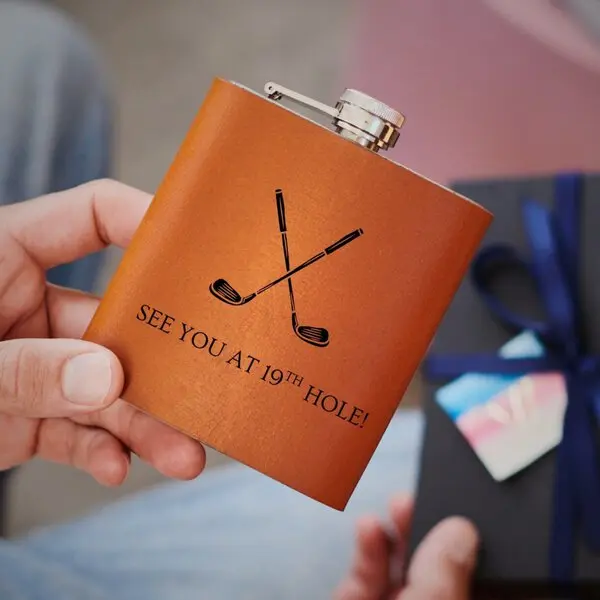 VIDA VIDA Hip Flask With Leather Cover Golf Design - Brown
