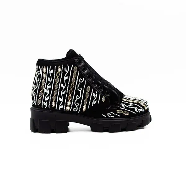 RETTROSE Brooklyn Luxury Suede Handmade Embellished Boot - Black