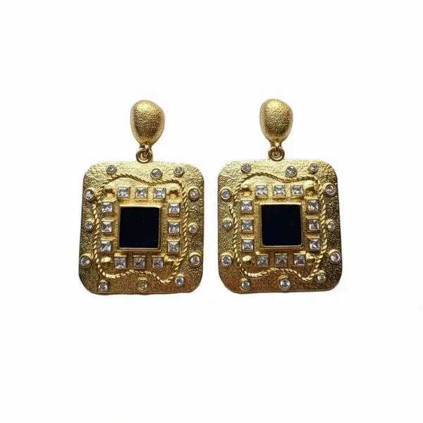 SILVER & ELEGANT The Regal Onyx Square Earrings - Gold