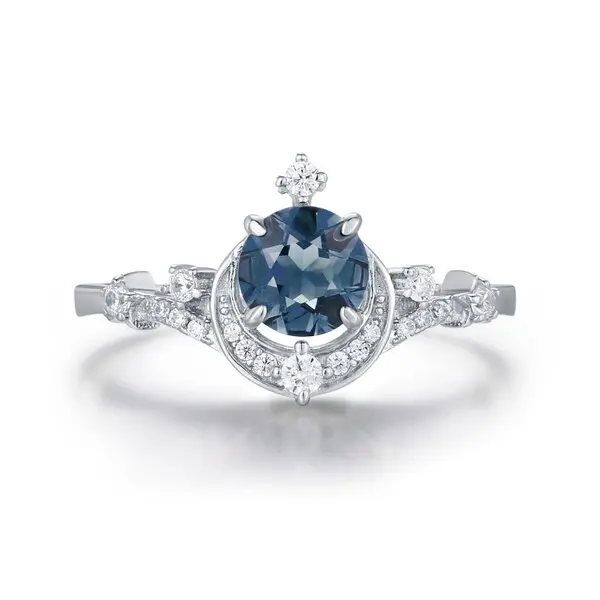 AZURA JEWELRY NEW YORK Luna Twilight London Blue Topaz Ring White Gold Vermeil - Silver