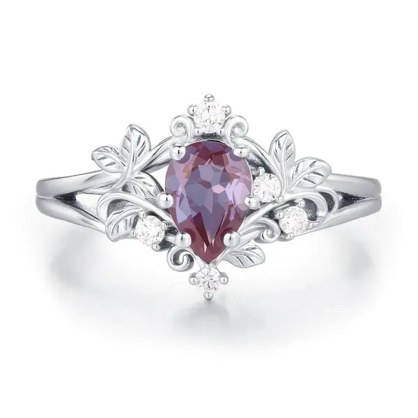 AZURA JEWELRY NEW YORK Elowen Dew Alexandrite Ring - Silver