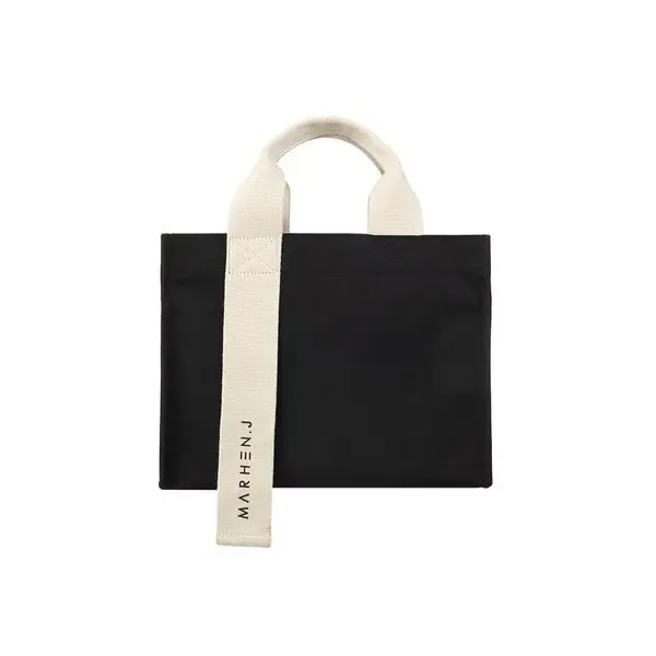 Marhen.j Rico Canvas