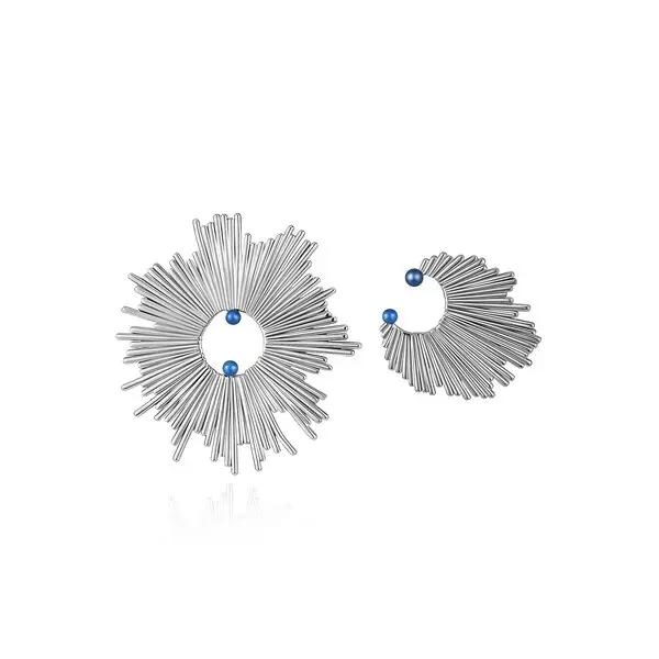 RETRO CHIC Silver / Blue Dandelion Earrings - Silver/blue