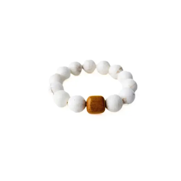 WHALE TAIL WEAVING The Cobblestone Bracelet - White