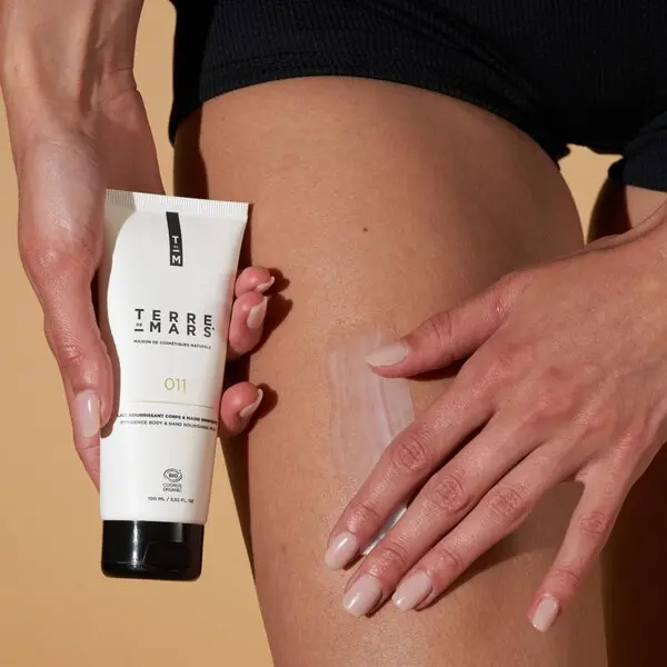 TERRE DE MARS Imminence Body & Hand Nourishing Milk Hundred Ml - White