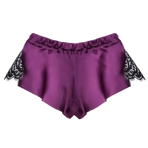 EMMA HARRIS Renee Flared Shorts In Berry - Black