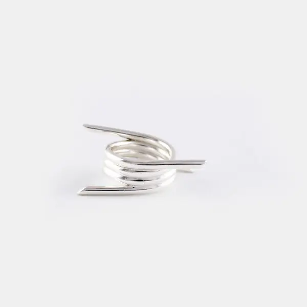 BORN IN EXILE Barbwire Brass Four Twist Ring - Silver