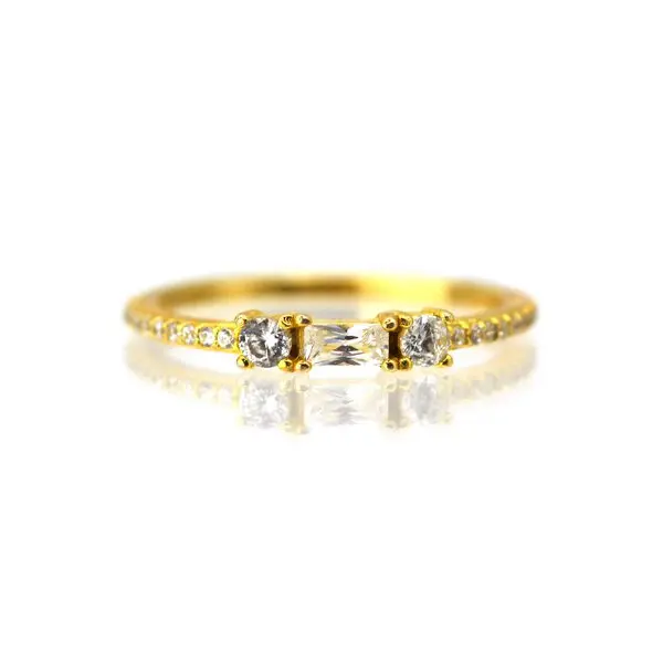 VICSTONENYC FINE JEWELRY Sparkling Natural Diamond Unique Band - Gold