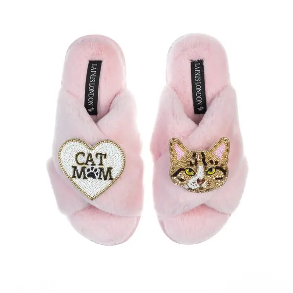 LAINES LONDON Classic Laines Slippers With Cat Mum / Mom & Tabby The Ginger Cat Brooches - Pink