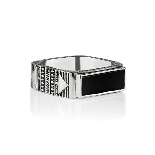 CHARLOTTE'S WEB JEWELLERY Black / Silver Zapoteca Silver Signet Ring Black Onyx - Black/silver
