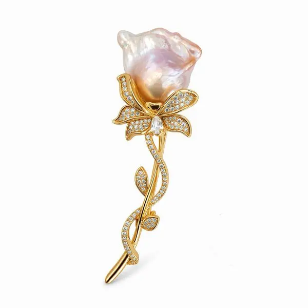 NINEMOO Rosebud Bloom Brooch With Freshwater Pearl And Zircon - Gold