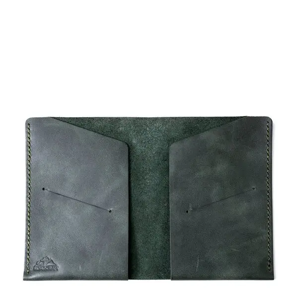 ROARCRAFT Leather Passport Sleeve Teos Emerald - Green