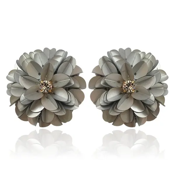 PINAR OZEVLAT Blossom Studs Satin - Silver