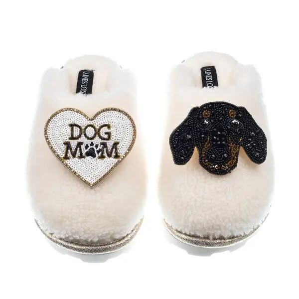 LAINES LONDON Teddy Closed Toe Slippers With Little Sausage The Dachshund & Dog Mum / Mom Brooches Cream - White