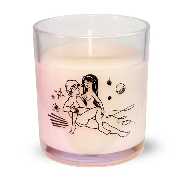 BLACK CAKE Leo Astrology Scented Soy Coconut Wax Candle - Black