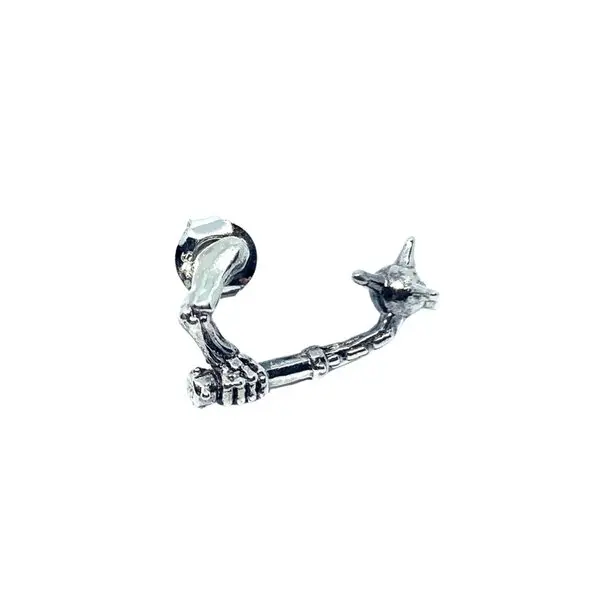 TG-JEWELLERY BY TAMARA GERVASIO Silver / Black Skull Ninja Chigiriki Solo Stud Earring In Sterling Silver - Silver/black