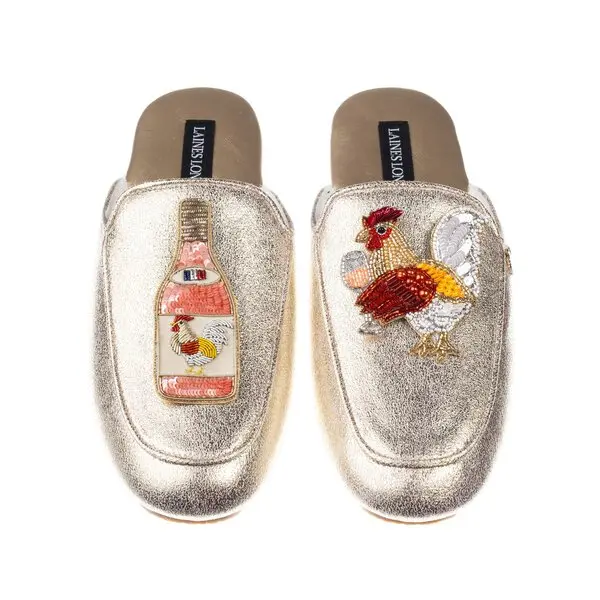 LAINES LONDON Classic Mules With Chicken Wine Brooches - Gold