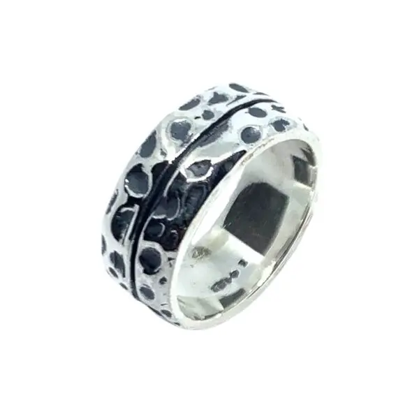 TG-JEWELLERY BY TAMARA GERVASIO Black / Silver Effect Chunky Ring Handmade In Sterling Silver And Oxide Finish - Black/silver