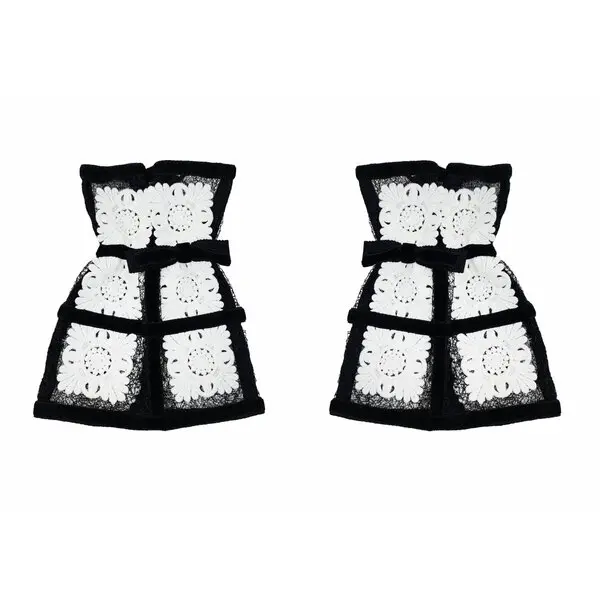 AZIMA MUSAYEVA Daisy Cuffs - Black