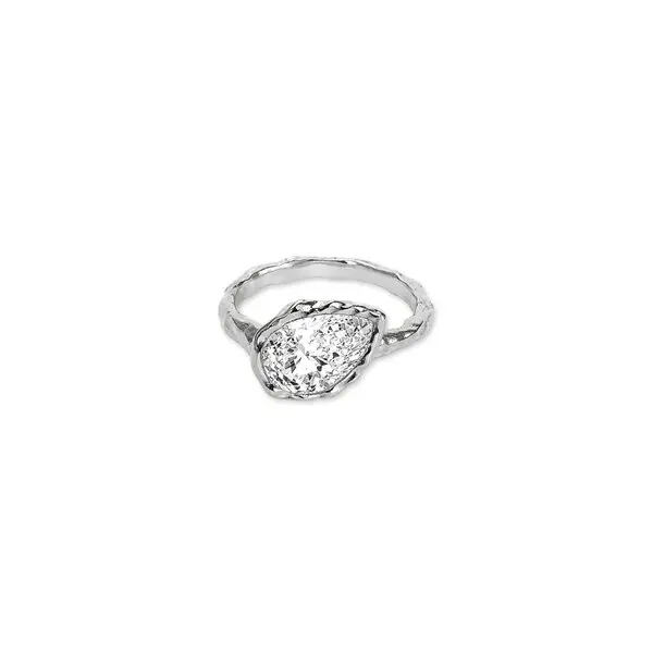 AARIA LONDON Pear Shape Molten Ring Moissanite - Silver