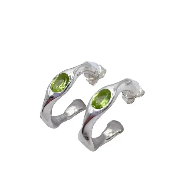 AMY DELSON JEWELRY Silver / Green Harlow Green Peridot Sterling Silver Hoop Earrings - Silver/green