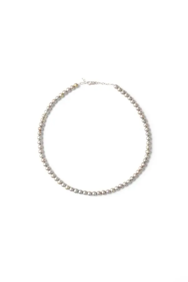 THE LINK BETWEEN Athena Elegance Metal Pearl Necklace - Grey