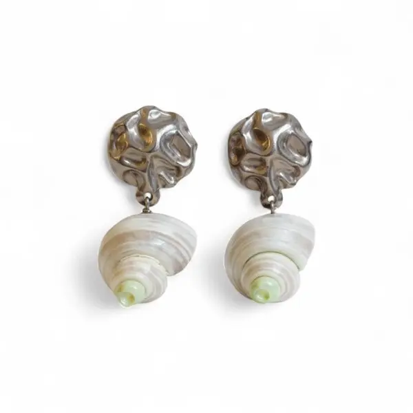 MARTINA ROZENBERG SMIRA JEWELRY Neutrals / Shell Statet Earrings - Silver