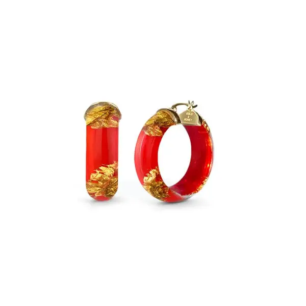 GOLD & HONEY Gold / Red Gold Leaf Huggie Hoop Earrings In Red - Gold/red